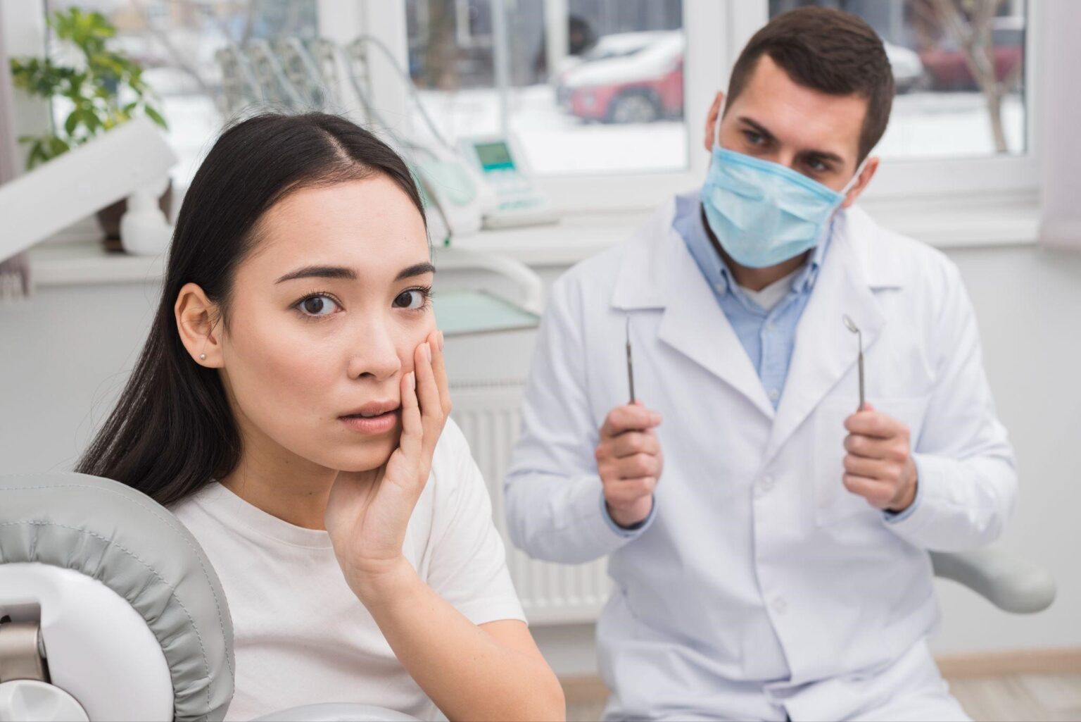 Reduce Swelling After Tooth Extraction: Tips & Care Guide